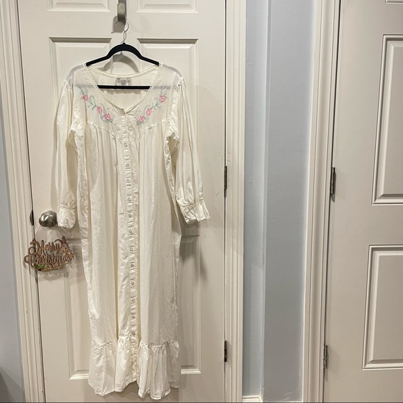 Victorian Era | Intimates & Sleepwear | Vintage Womens Victorian Era ...